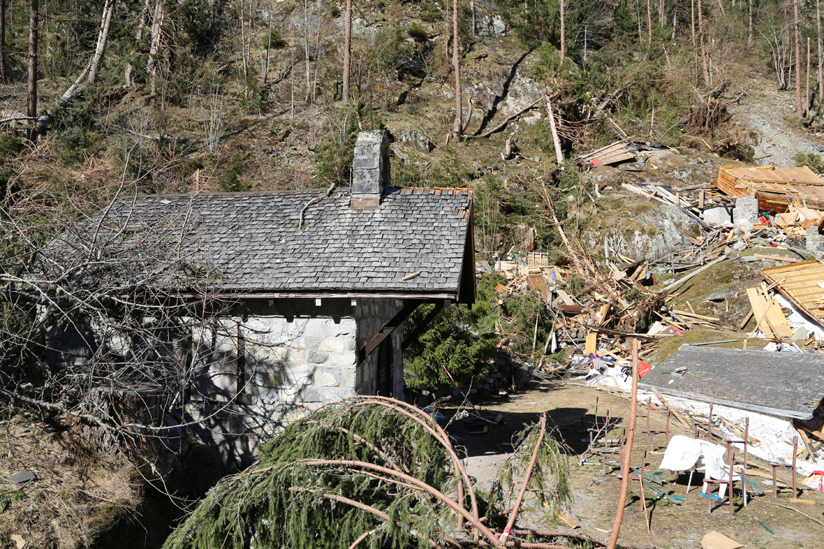 salvan 056 – Toraval